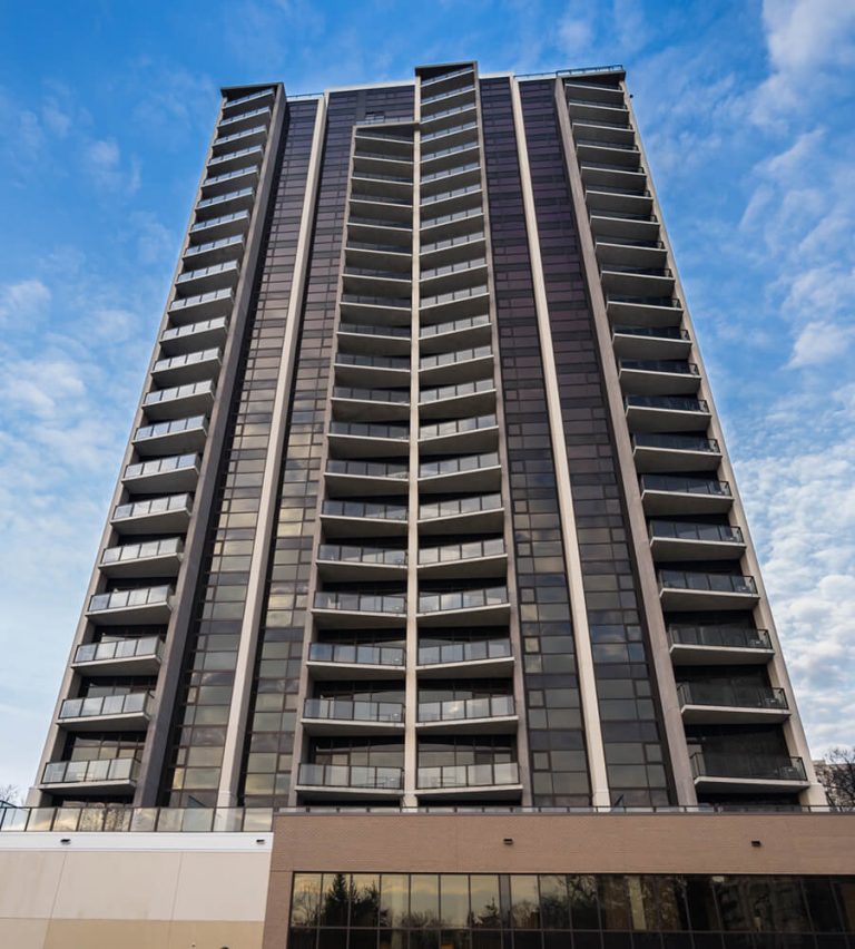 Aluminum Glass Railing on a High-Rise | Windeck Ltd.